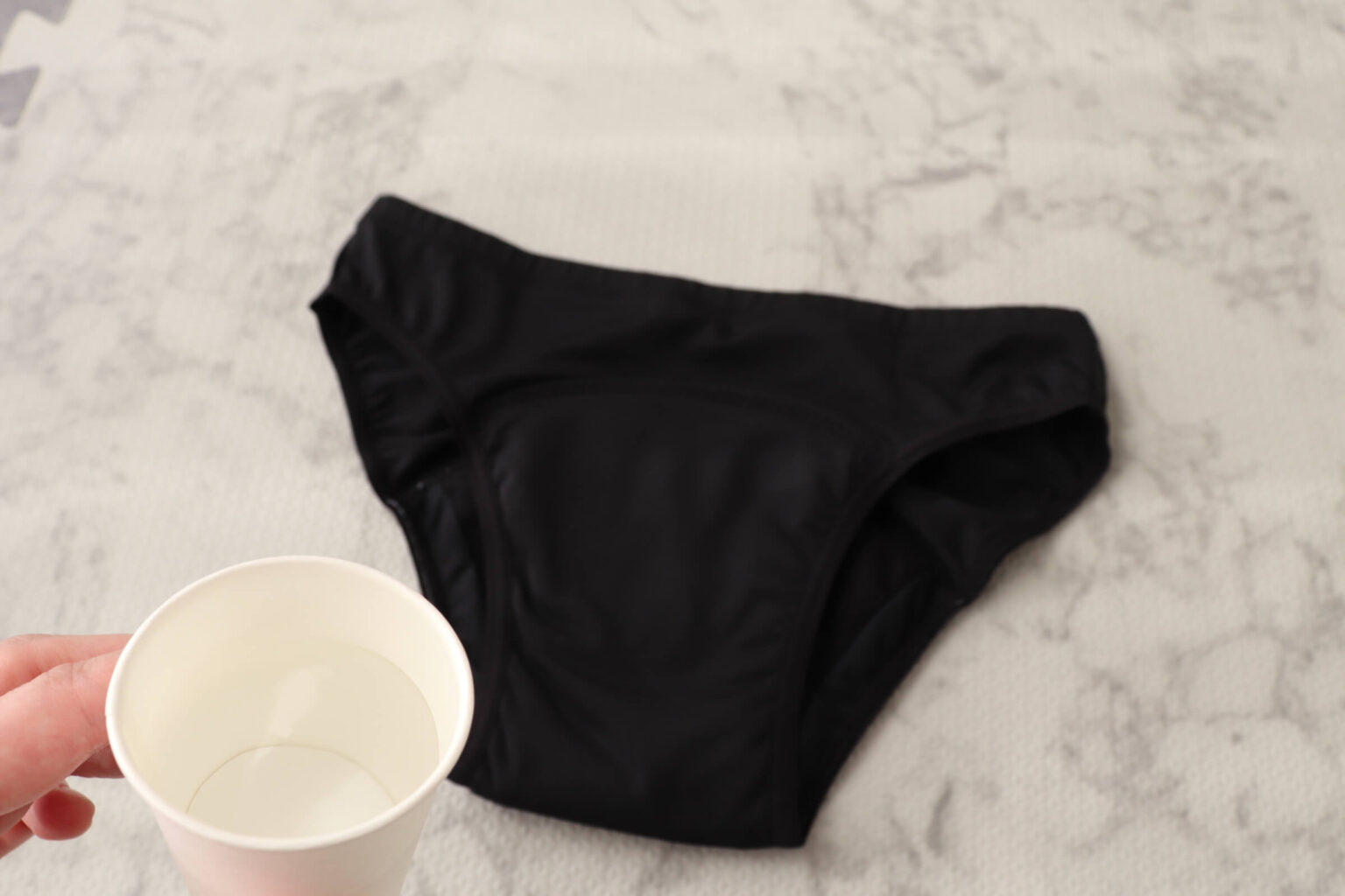 アンドムーンド（＆mooned）生理用吸水ショーツ 使用レビュー！漏れる？｜特徴・使用感・口コミ・評判・メリット・デメリット 〜ベージュも新登場！〜 - sappiのブログ