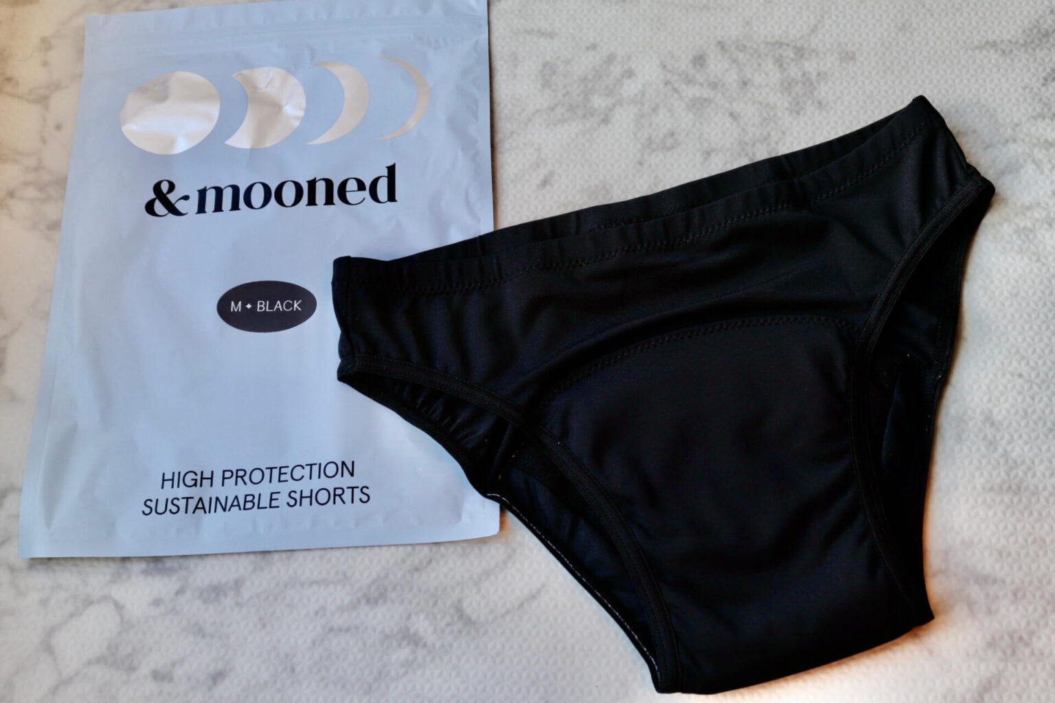 アンドムーンド（＆mooned）生理用吸水ショーツ 使用レビュー！漏れる？｜特徴・使用感・口コミ・評判・メリット・デメリット 〜ベージュも新登場！〜 - sappiのブログ